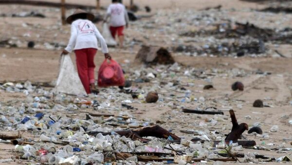 Plastic Waste Threatens Bali, Bottled Water Ban Starts February 3, 2025 ...